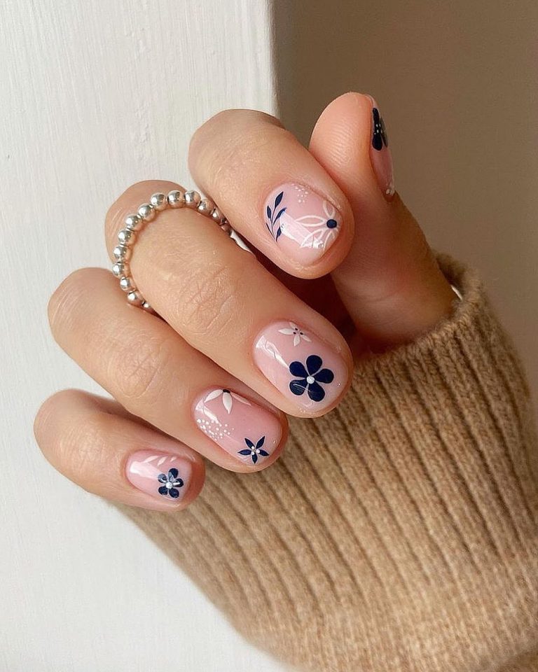 30 Hermosas Ideas De Diseños De Uñas Elegantes Cortas Para Este 2024