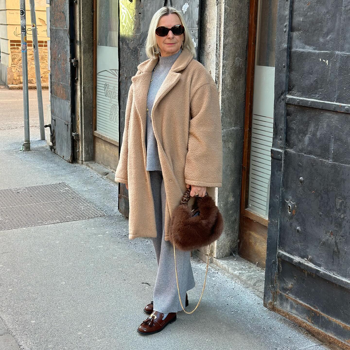 22 Hermosas Ideas De Outfits De Invierno Para Mujeres Mayores De 50 ...