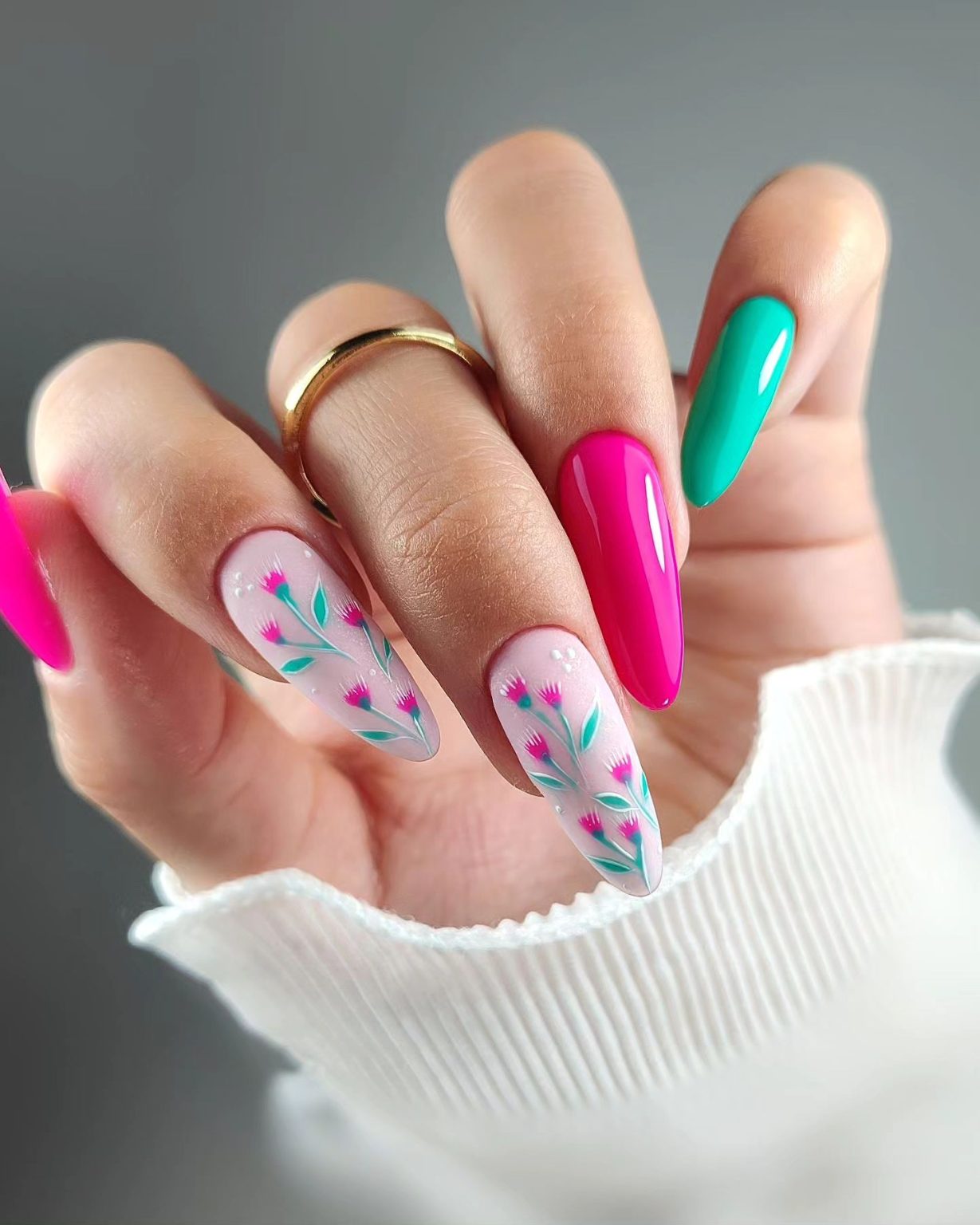 Uñas Decoradas De Moda 18 Diseños Vanguardistas Para 2024 Decoramano
