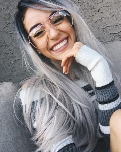 Inspírate con Estos 4 Cortes de pelo para cabello gris y 8 tonos en ...