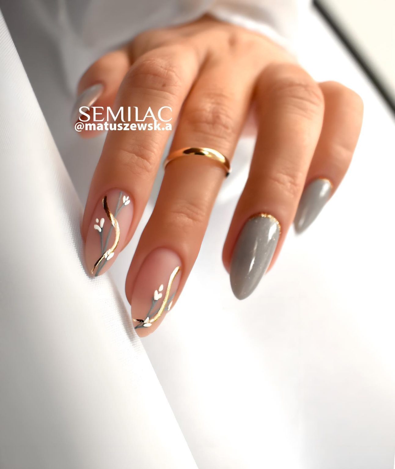 17 Diseños De Uñas Color Gris Inspirados En La Elegancia 💅 - DECORAMANO