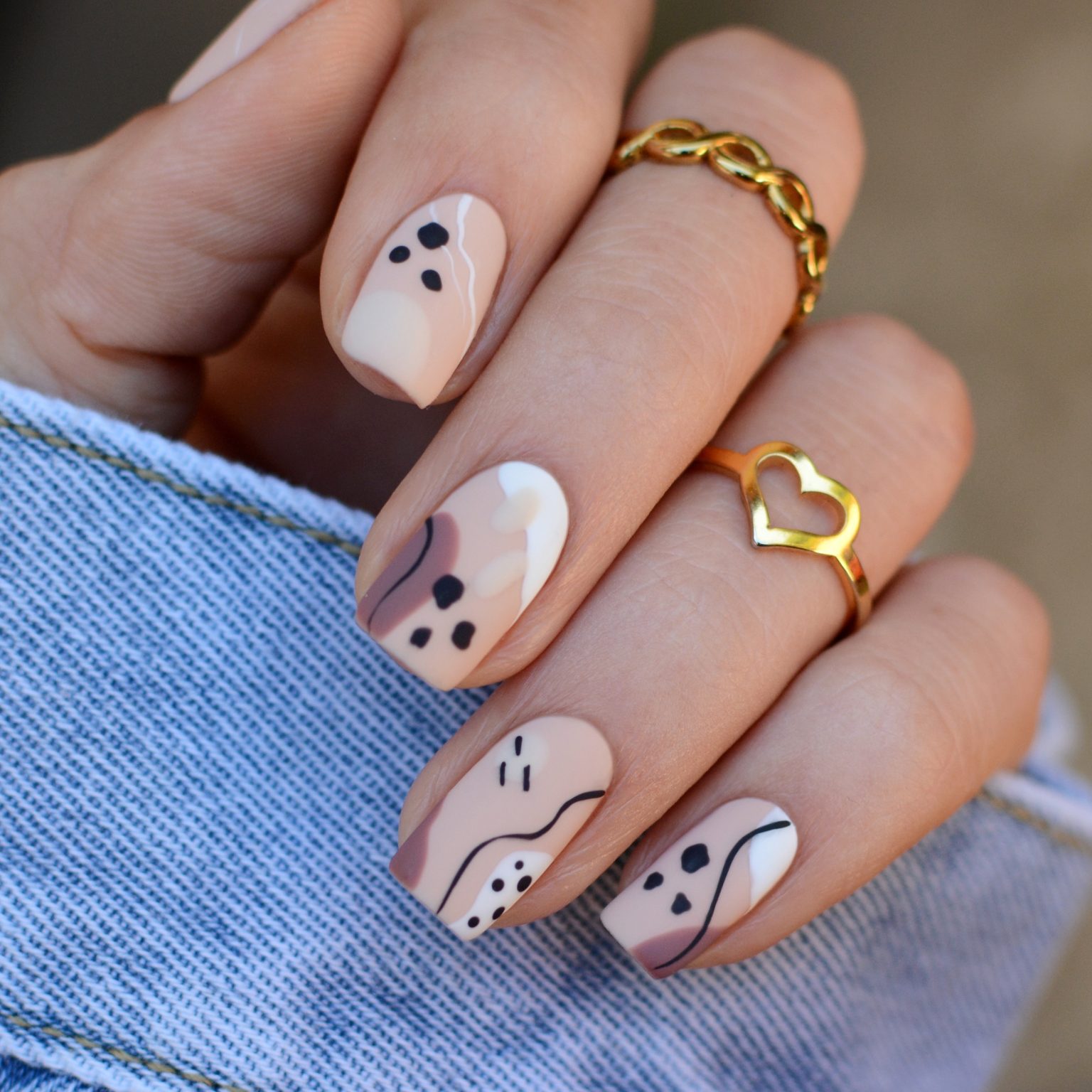 Diseños De Uñas Color Nude: ¿Qué Tal Estos Diseños 2024? 🌸 - DECORAMANO